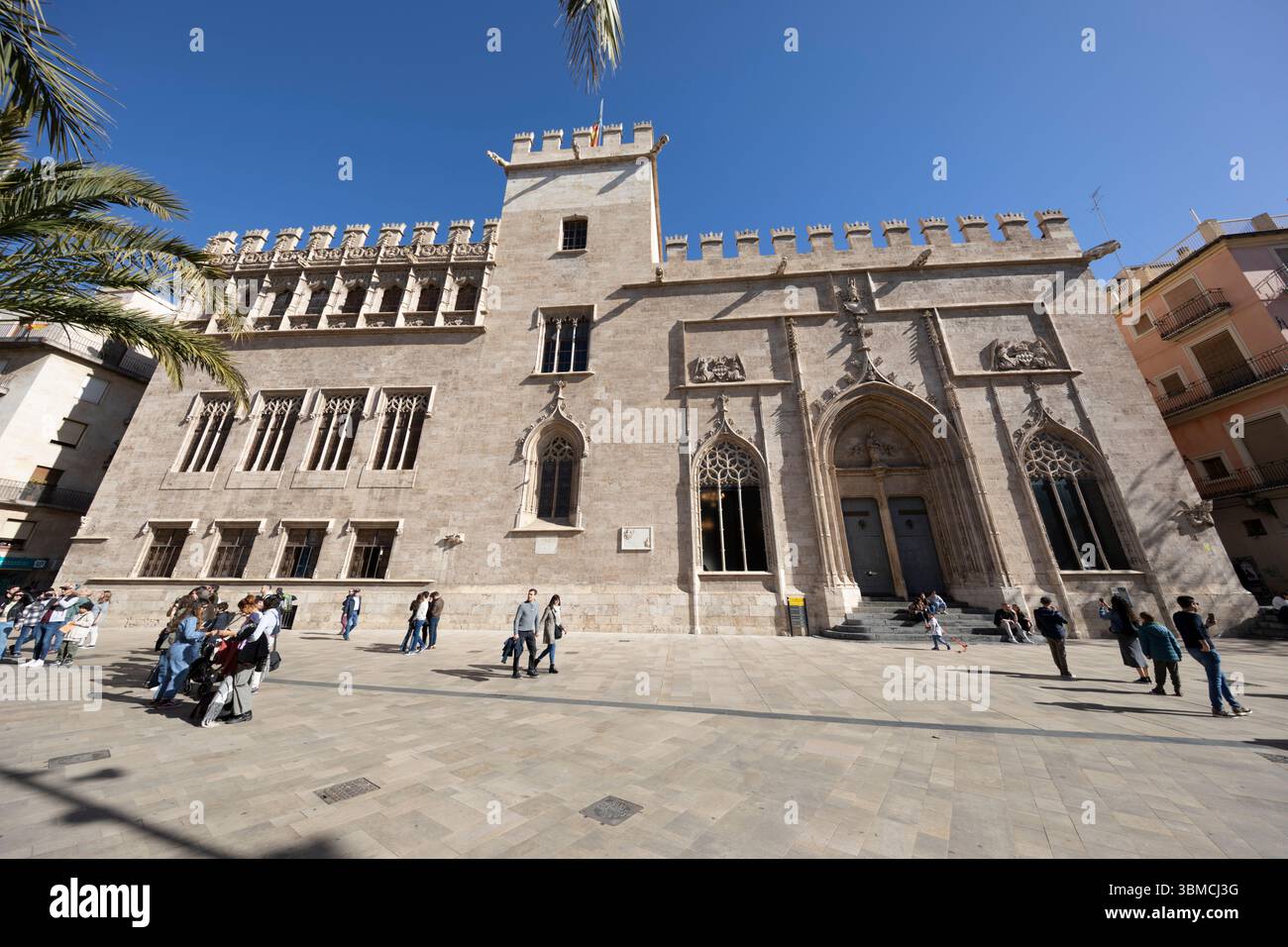 La llotja gothic exterior hi-res stock photography and images - Alamy