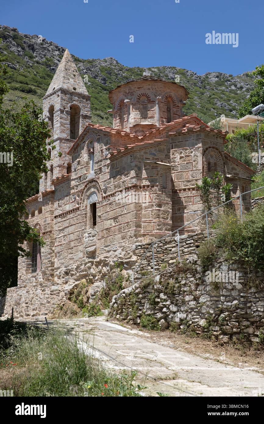 Helladic school of byzantine architecture hi-res stock photography and images - Alamy