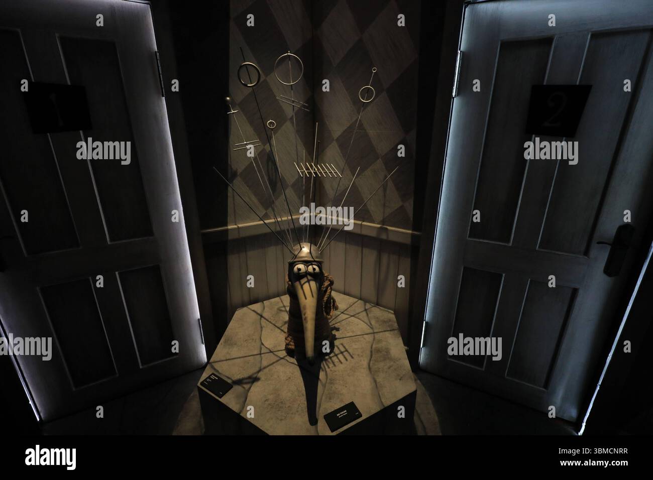 Tim Burton s Labyrinth Immersive Exhibition in Mexico Fictional ...