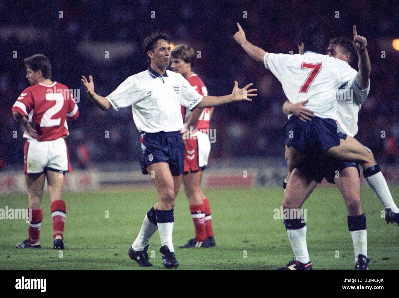 Gary Lineker, Steve Hodge and Paul Gascoigne celebrate goal England V ...