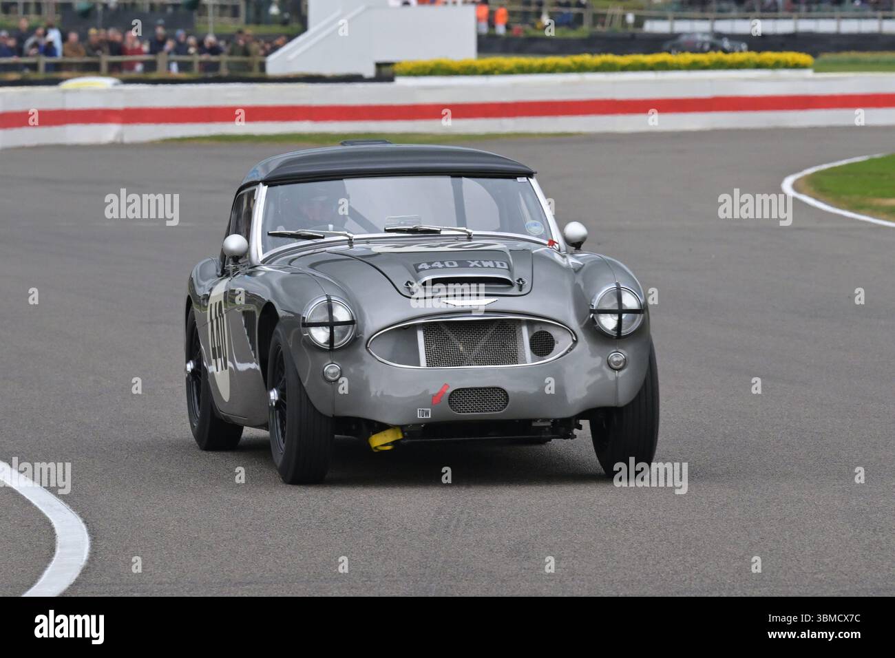 Robert Jennings, Austin-Healey 3000 Mk I, Moss Trophy, a twenty minute ...
