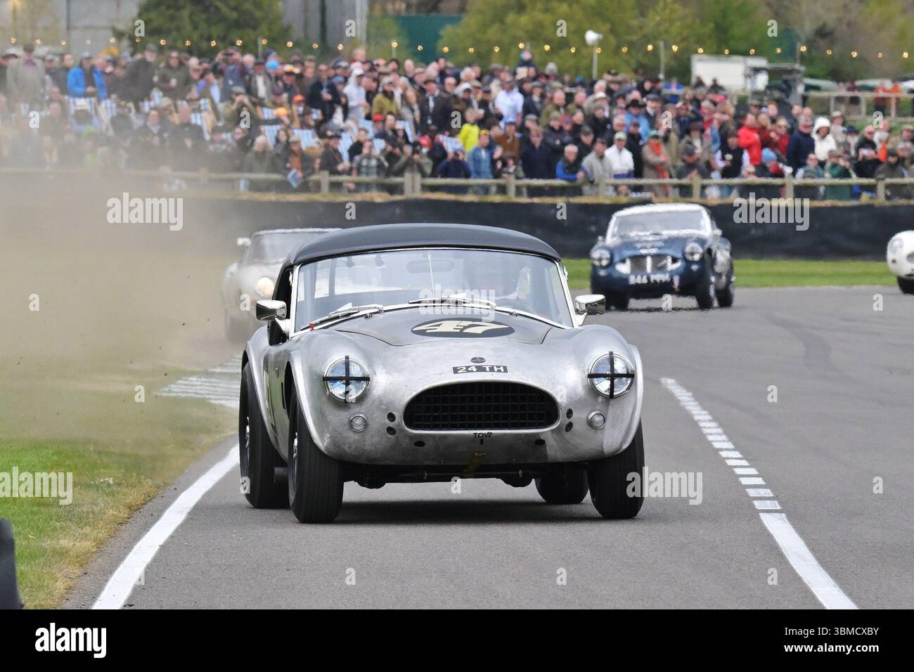 Theo Hunt, AC Cobra, Moss Trophy, a twenty minute single driver race ...
