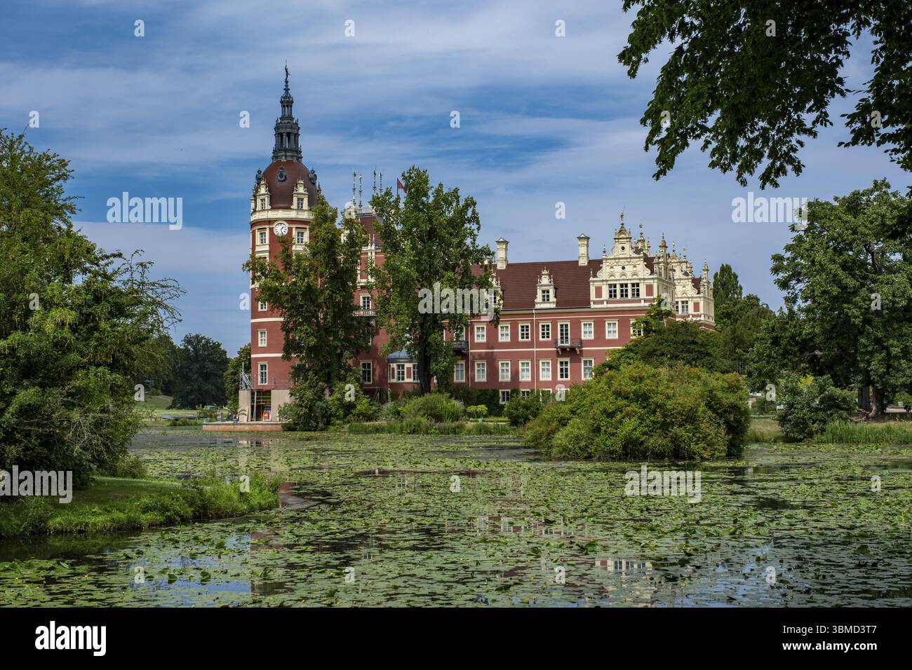 The New Palace in Fuerst Pueckler Park, Muskauer Park, cross-border ...