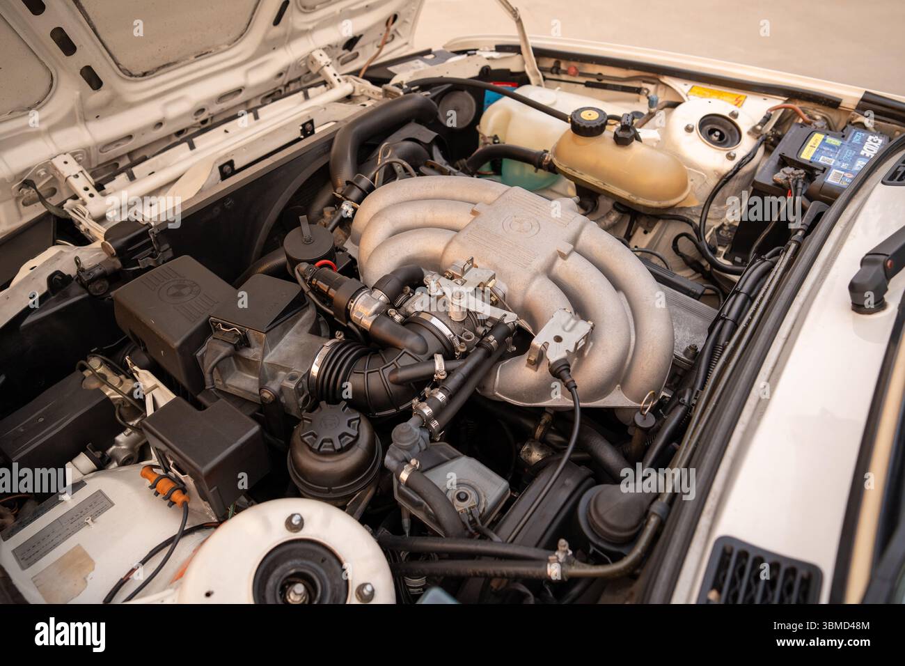 Cooling engine bay hi-res stock photography and images - Alamy