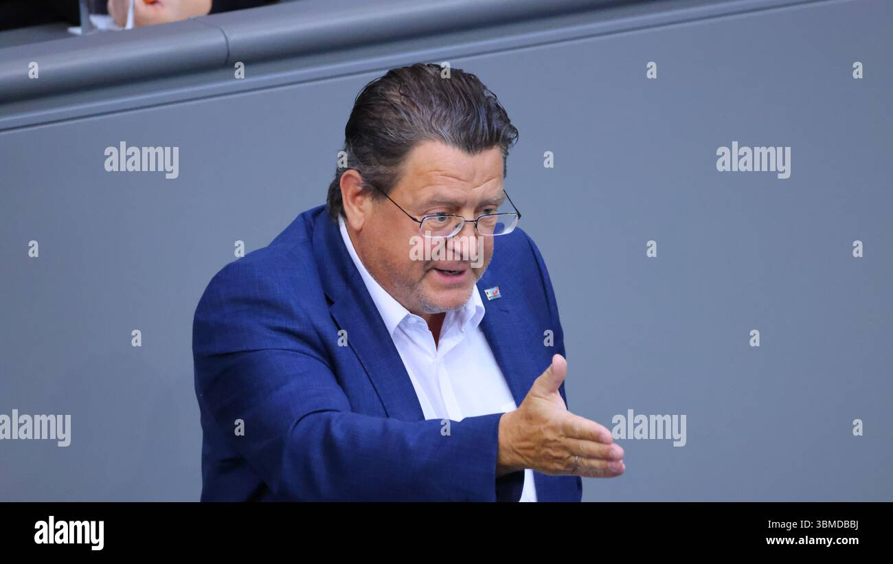 Berlin, Germany, 26th Juni 2025. Final deliberations without debate in ...