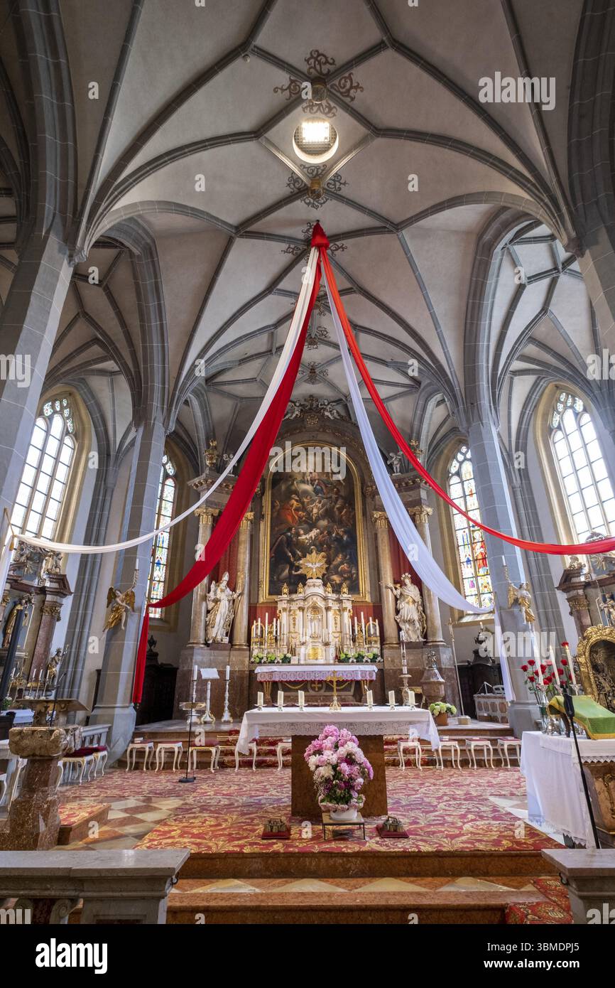 High altar of the collegiate parish church of St. Philip and St. James ...