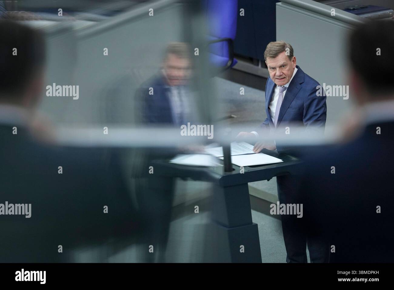 Deutscher Bundestag, 14. Plenarsitzung Dr. Johann David Wadephul ...