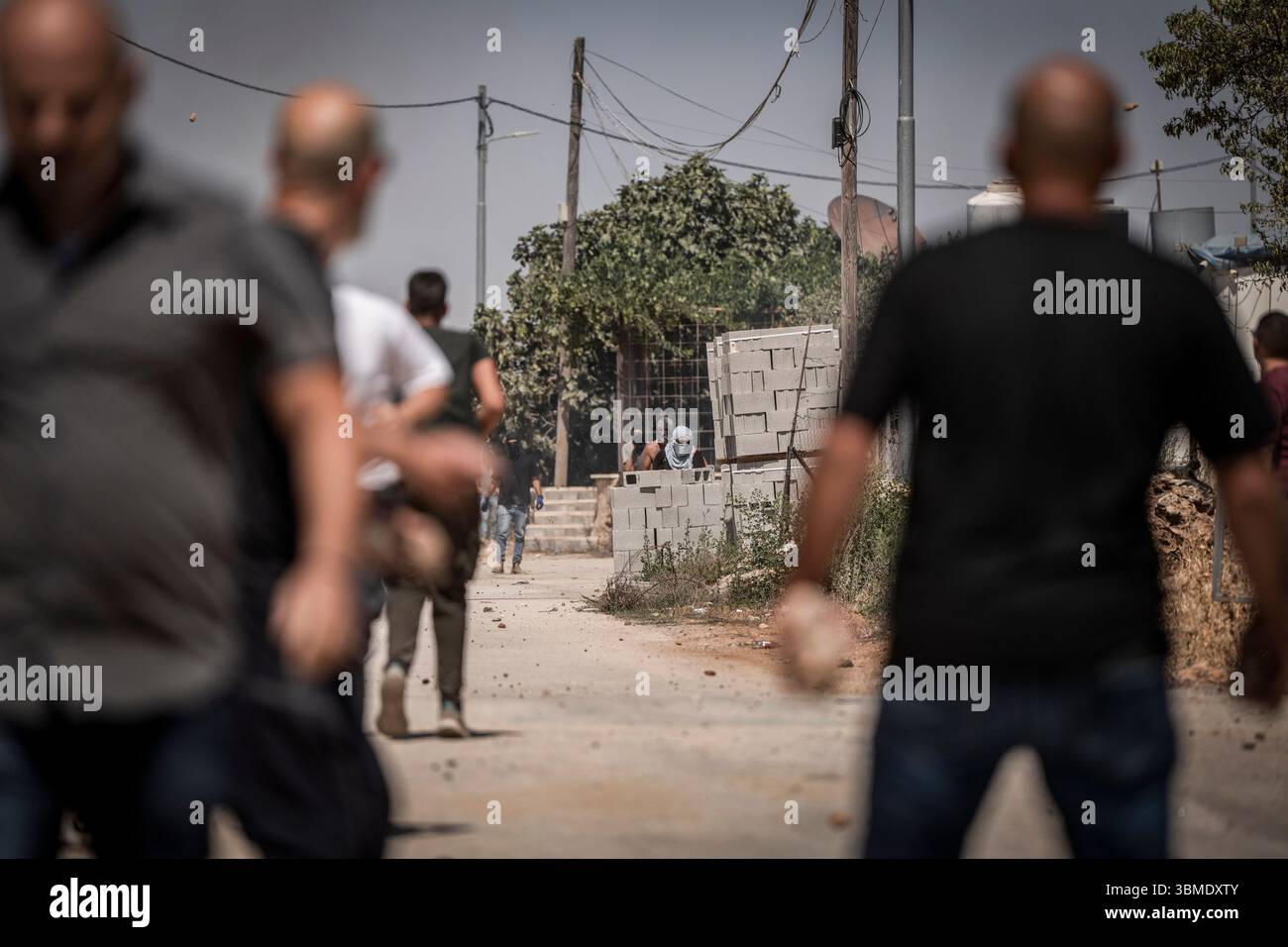 Turmusaya, Palestinian Territories. 26th June, 2025. Israeli right-wing ...