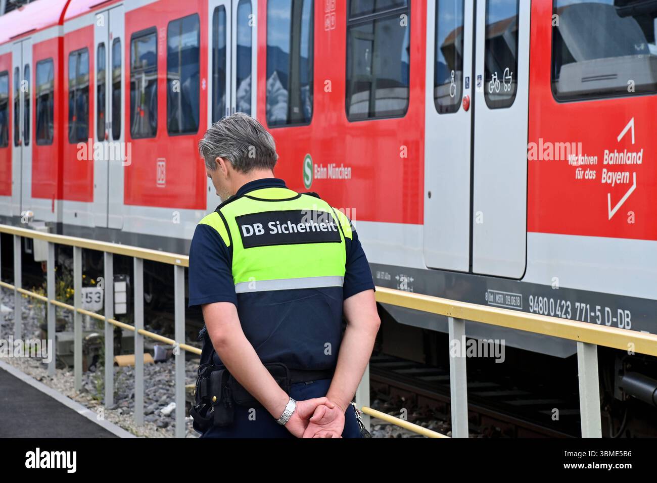 DB nimmt zwei Elektronische Stellwerke in Muenchen in Betrieb ...
