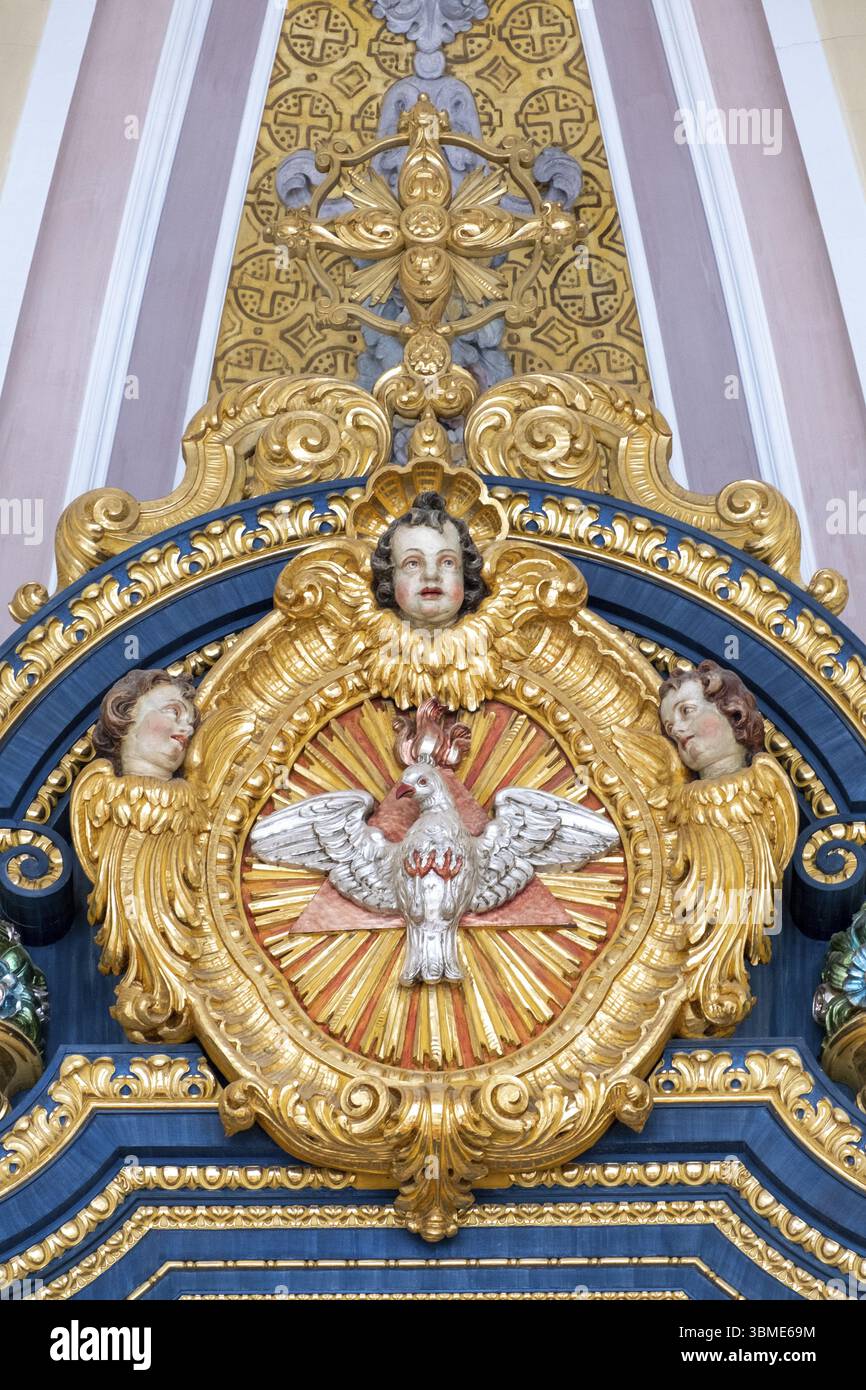 Papal Basilica of St. Anne, dove above the high altar, Altoetting ...
