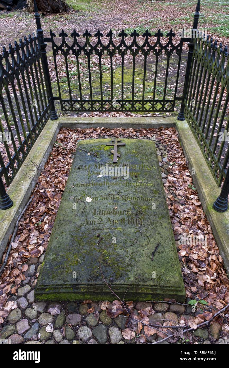 Major Pushkin's grave in Ludwigslust Castle Park. The officer in Isum's ...