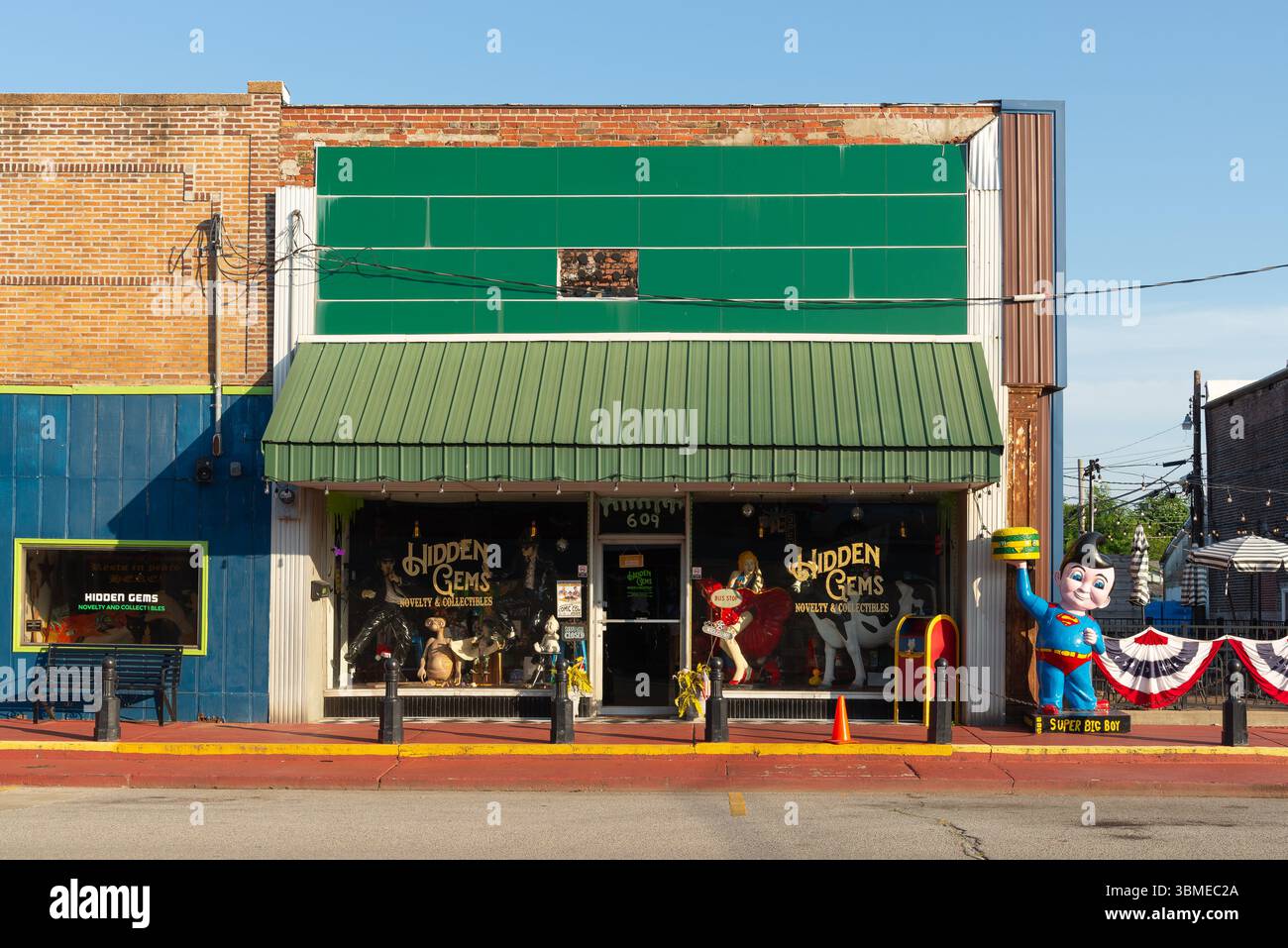 Metropolis, Illinois - United States - June 24th, 2025: Exterior of ...