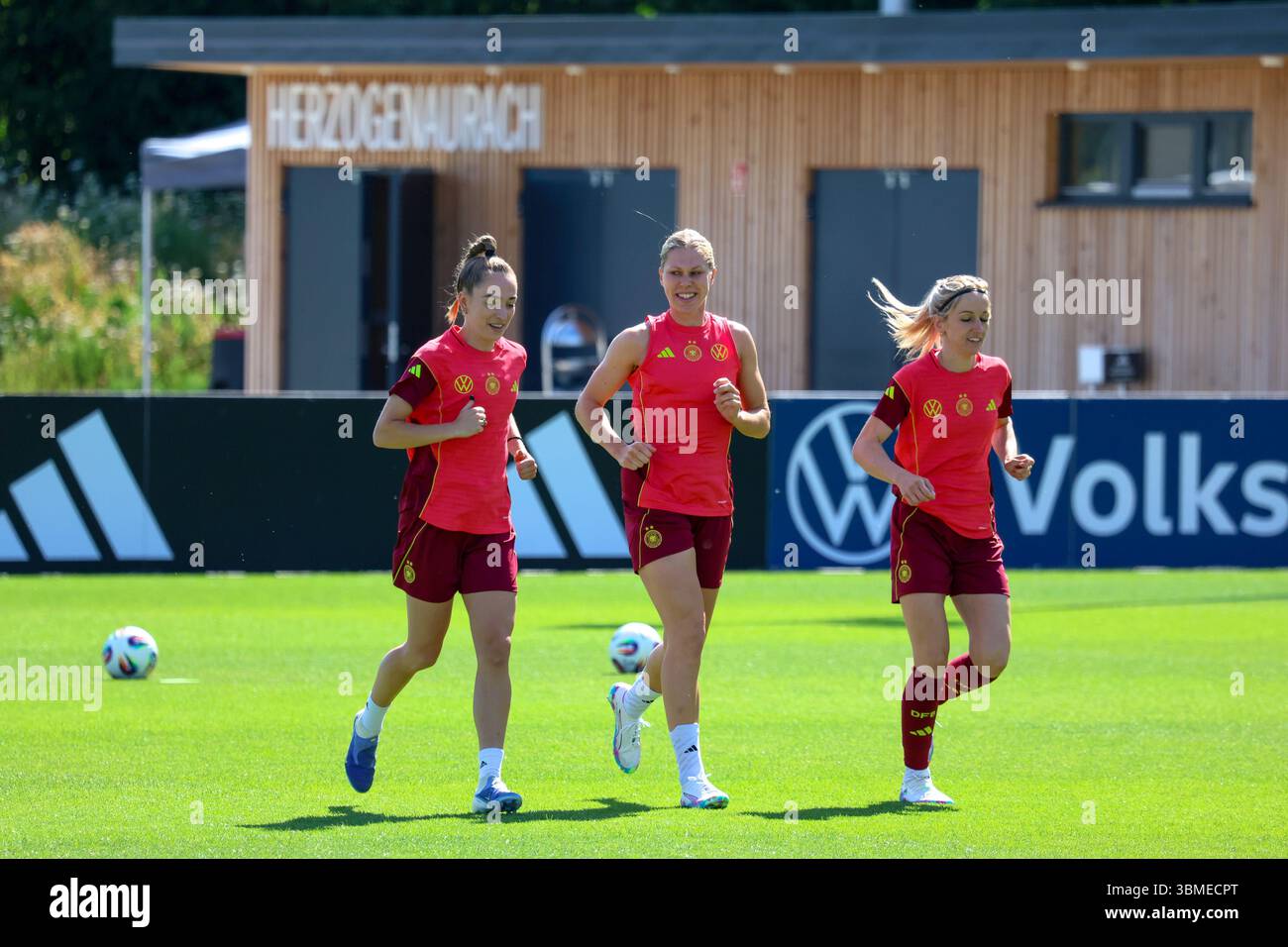 Herzogenaurach, Deutschland. 24th June, 2025. Herzogenaurach, Deutschland 24. Juni 2025: DFB ...