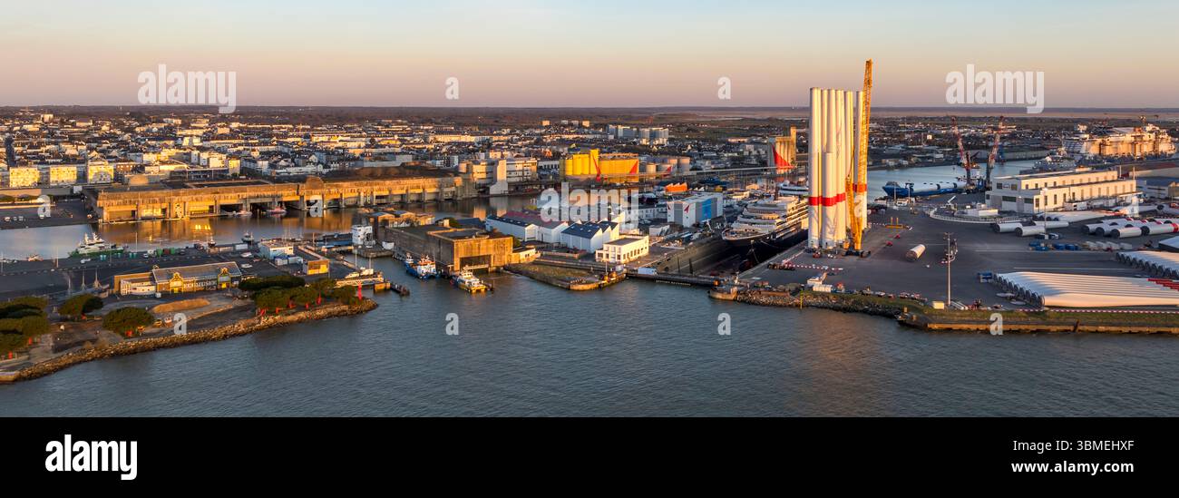 France, Loire Atlantique, Saint Nazaire, the former German submarine ...