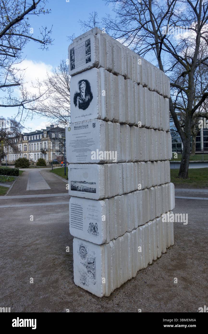 A sculpture made of stone printing plates in Buesingpark commemorates ...