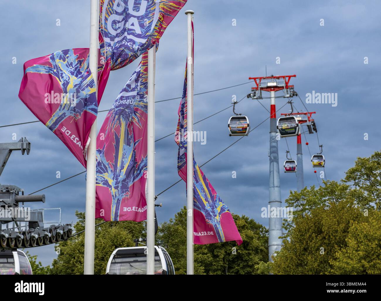 Flags and cable car above the grounds of the Federal Horticultural Show ...