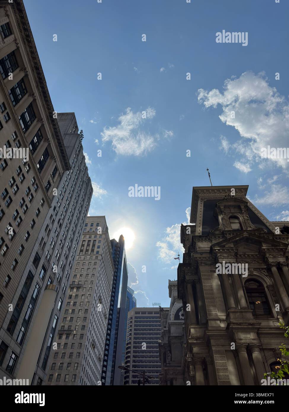 Philadelphia City Hall and Architecture Stock Photo - Alamy
