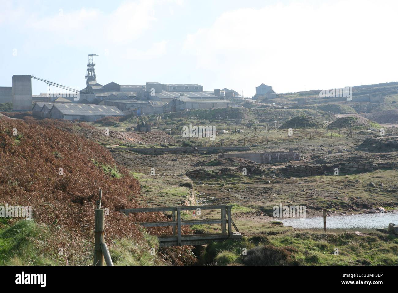 Geevor tine mine Pendeen Cornwall near the South West Coast Path Stock ...