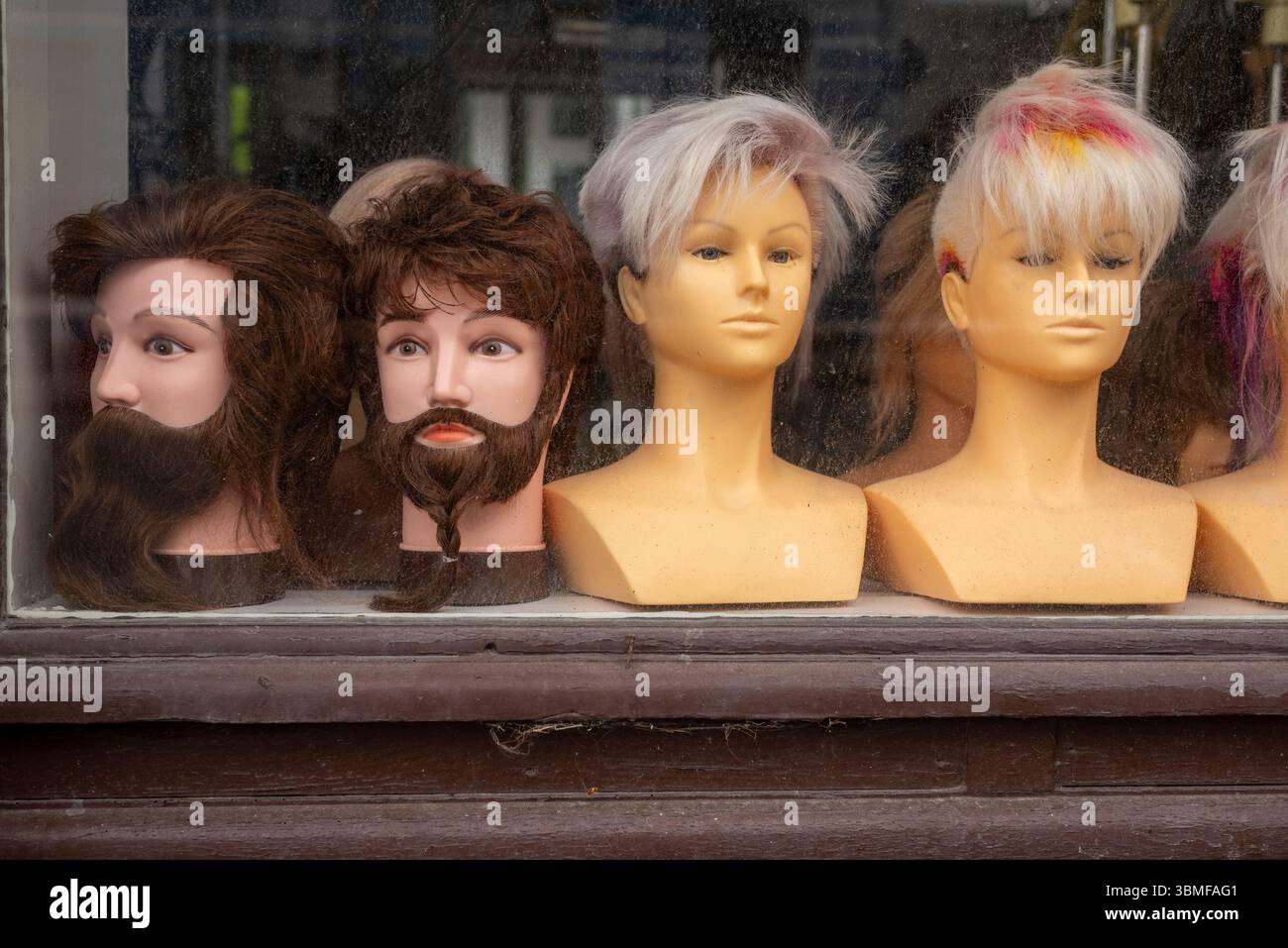 Styles of window hi-res stock photography and images - Alamy