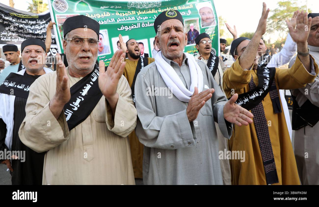 Muslims welcome Islamic New Year in Egypt Egyptian Sufi Muslims chant ...