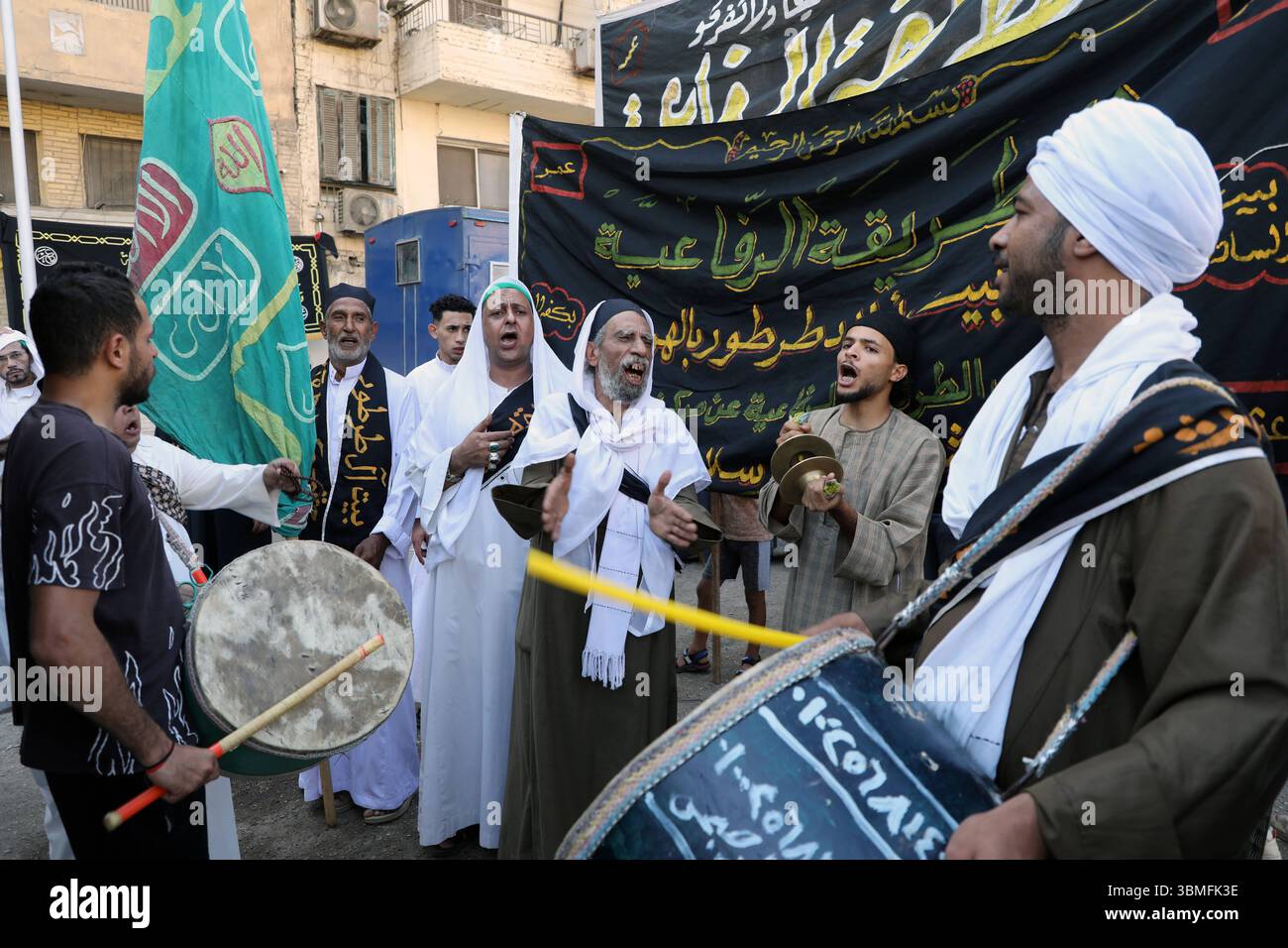 Muslims welcome Islamic New Year in Egypt Egyptian Sufi Muslims chant ...