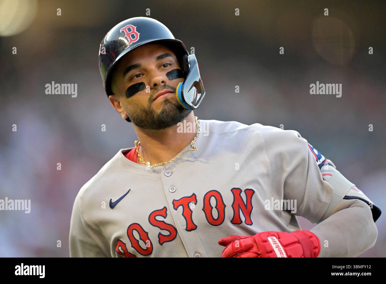 Boston Red Sox's Carlos Narvaez runs on the field during a baseball ...