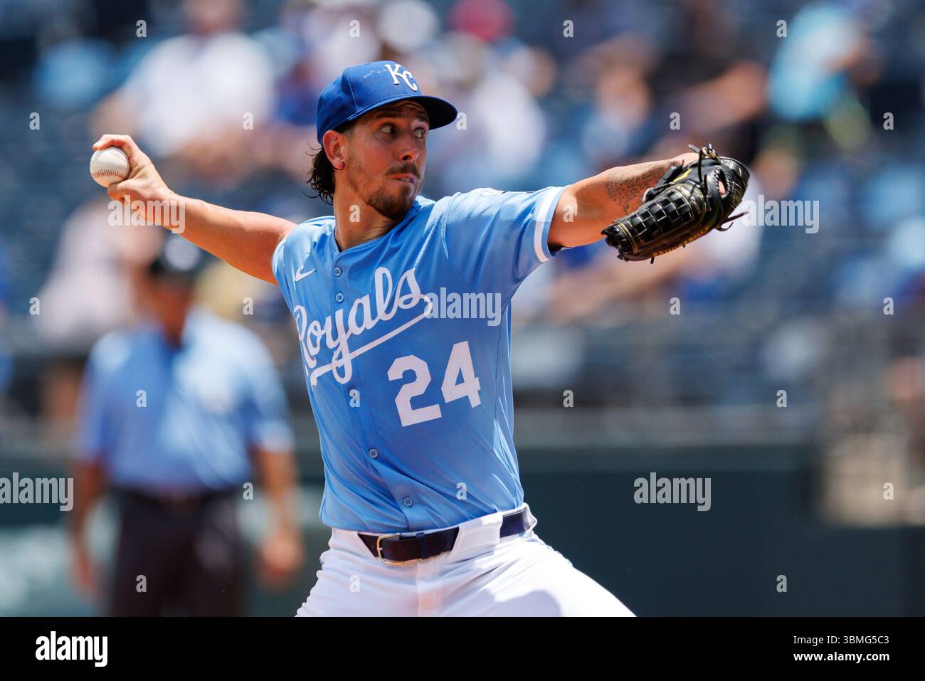 KANSAS CITY, MO - JUNE 26: Kansas City Royals pitcher Michael Lorenzen ...