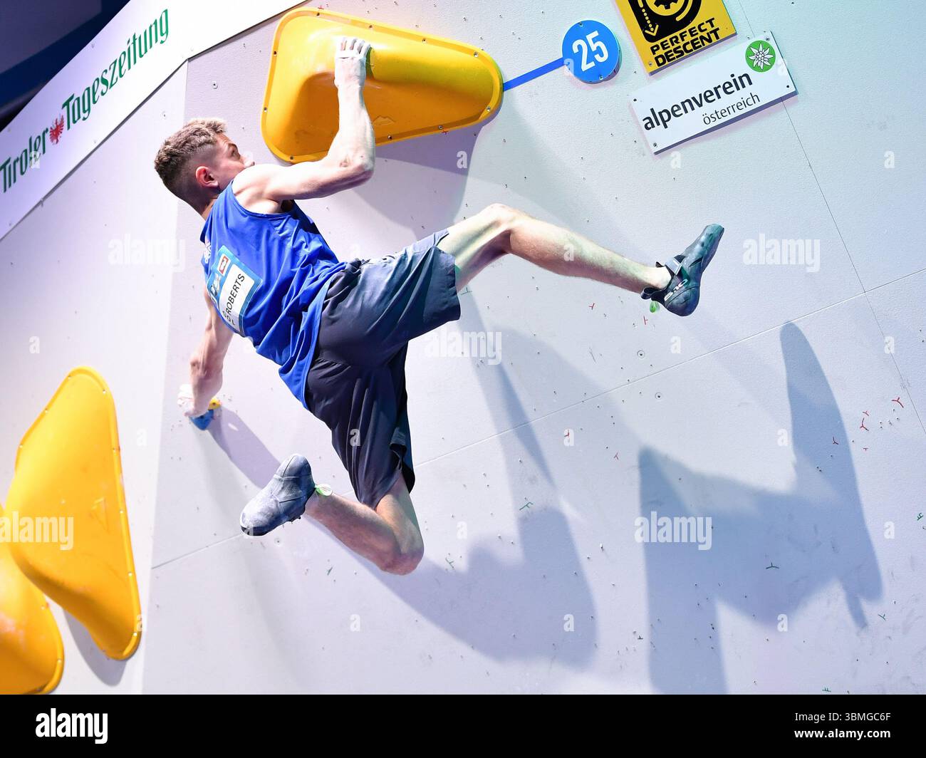 (250627) -- INNSBRUCK, June 27, 2025 (Xinhua) -- Toby Roberts of ...