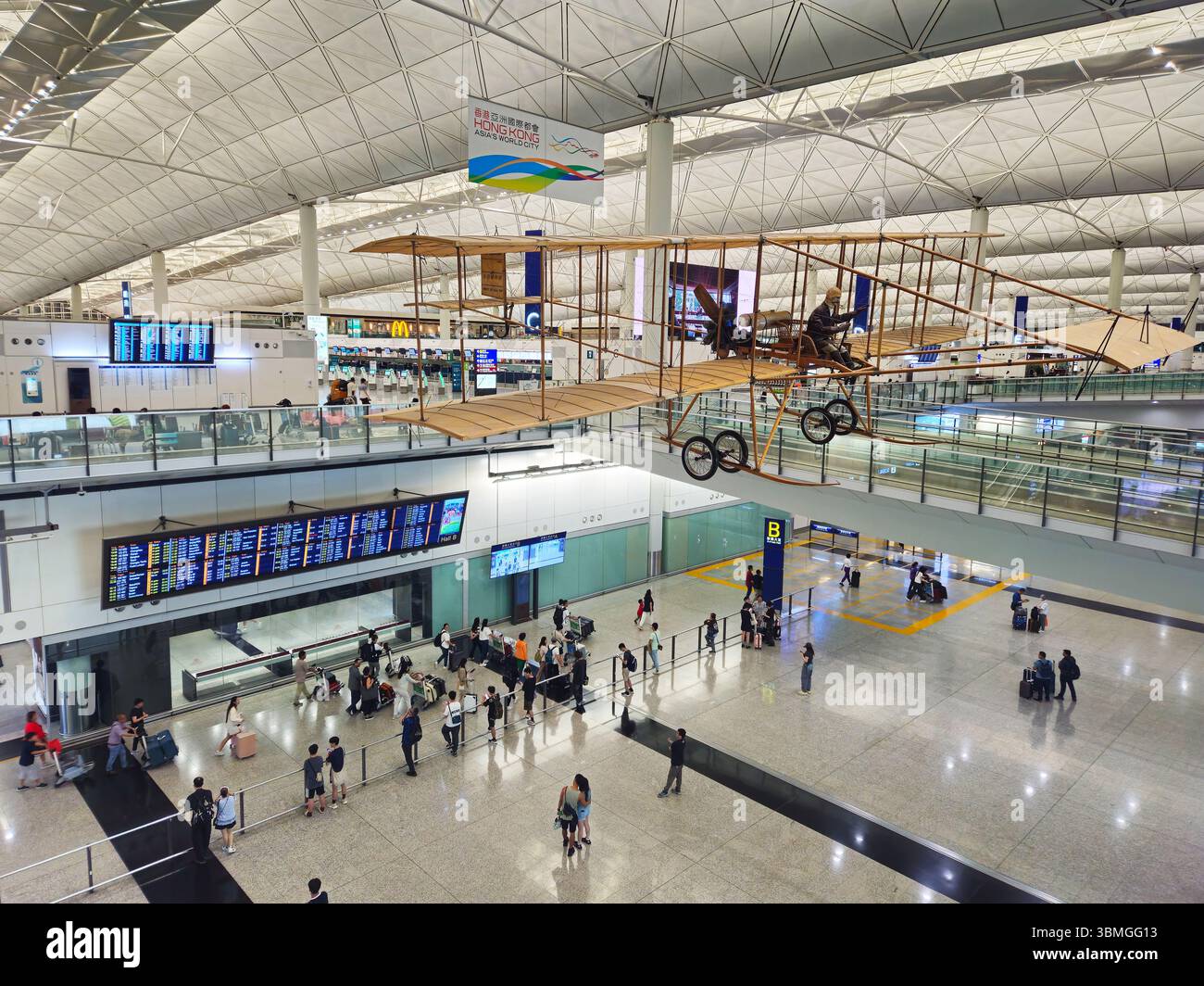 “Spirit of Sha Tin” Replica in Hong Kong International Airport Terminal ...