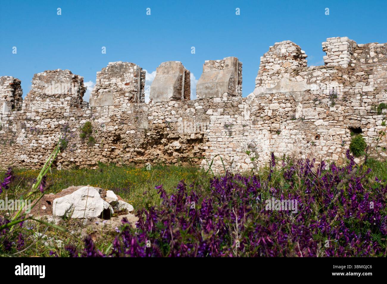 Pantokratoras castle hi-res stock photography and images - Alamy