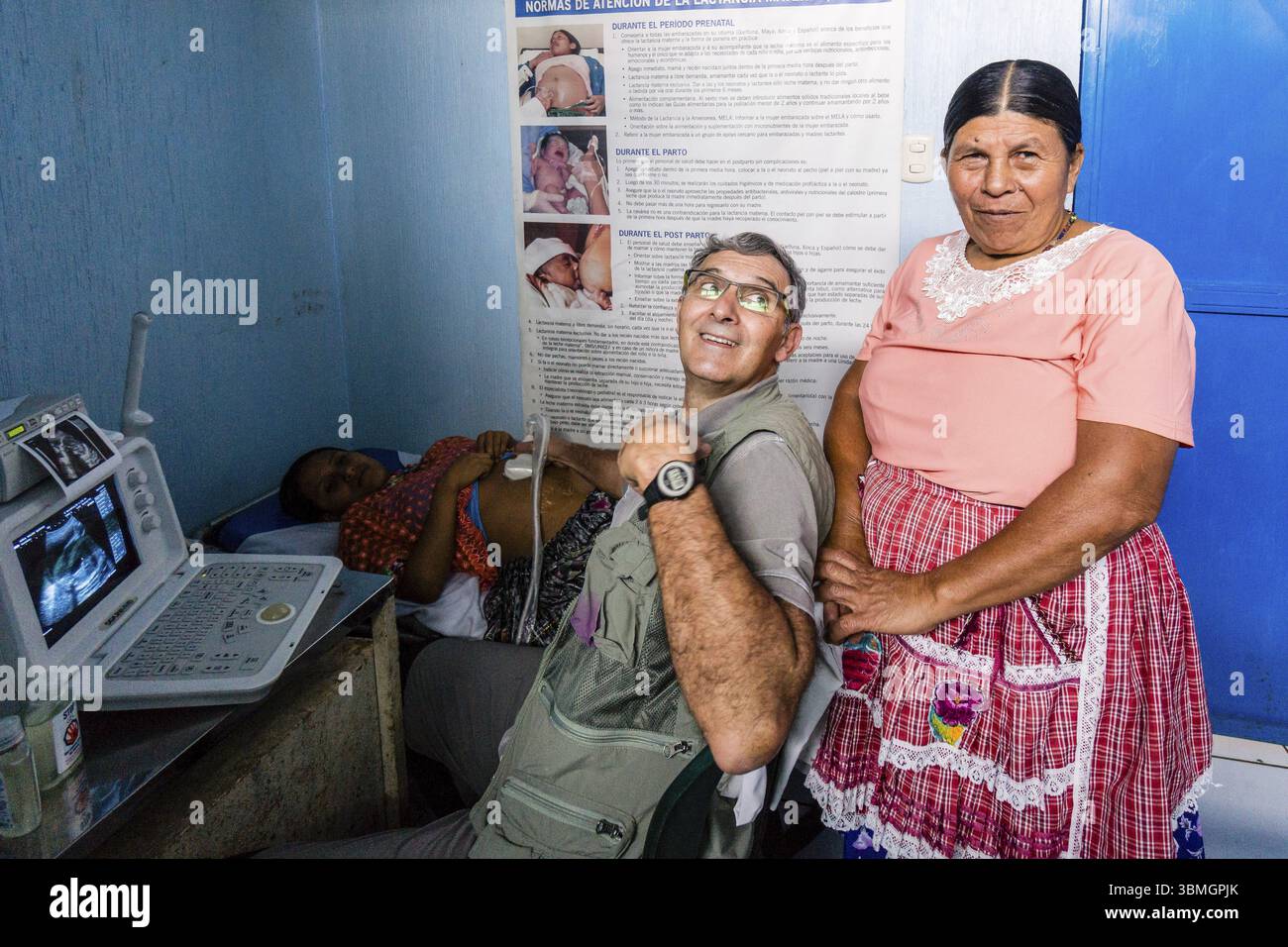 Ultrasound pregnancy test, health center, Lancetillo (La Parroquia ...