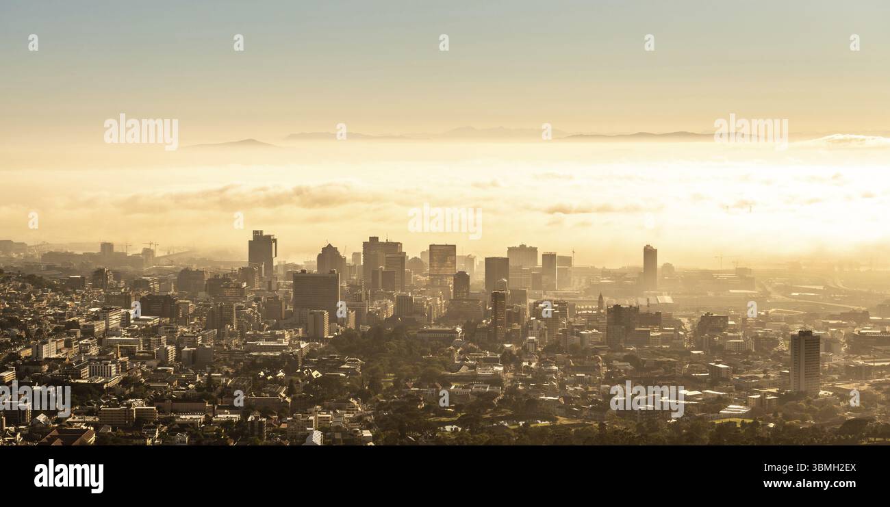 Cape Town early in the morning during sunrise with wonderful light ...