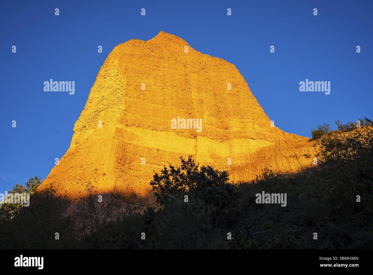 Las Medulas, Monument-Archaeological Zone of Las Medulas, open-pit ...