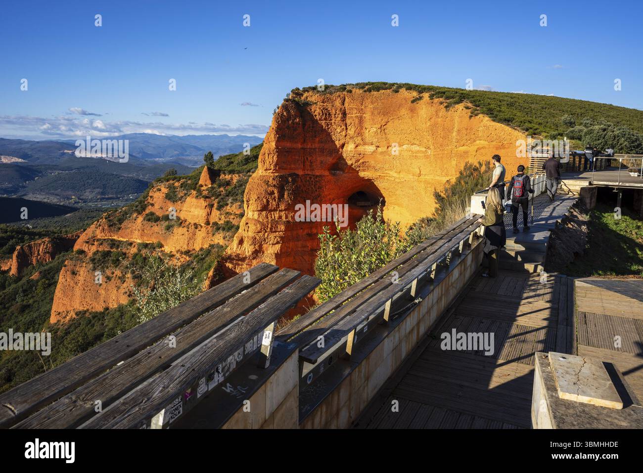 Las Medulas, Orellan viewpoint, Monument-Archaeological Zone of Las ...