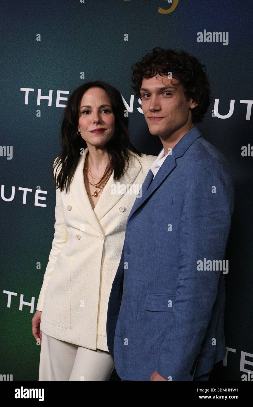 Culver City, California, USA 26th June 2025 Actress Mary-Louise Parker ...