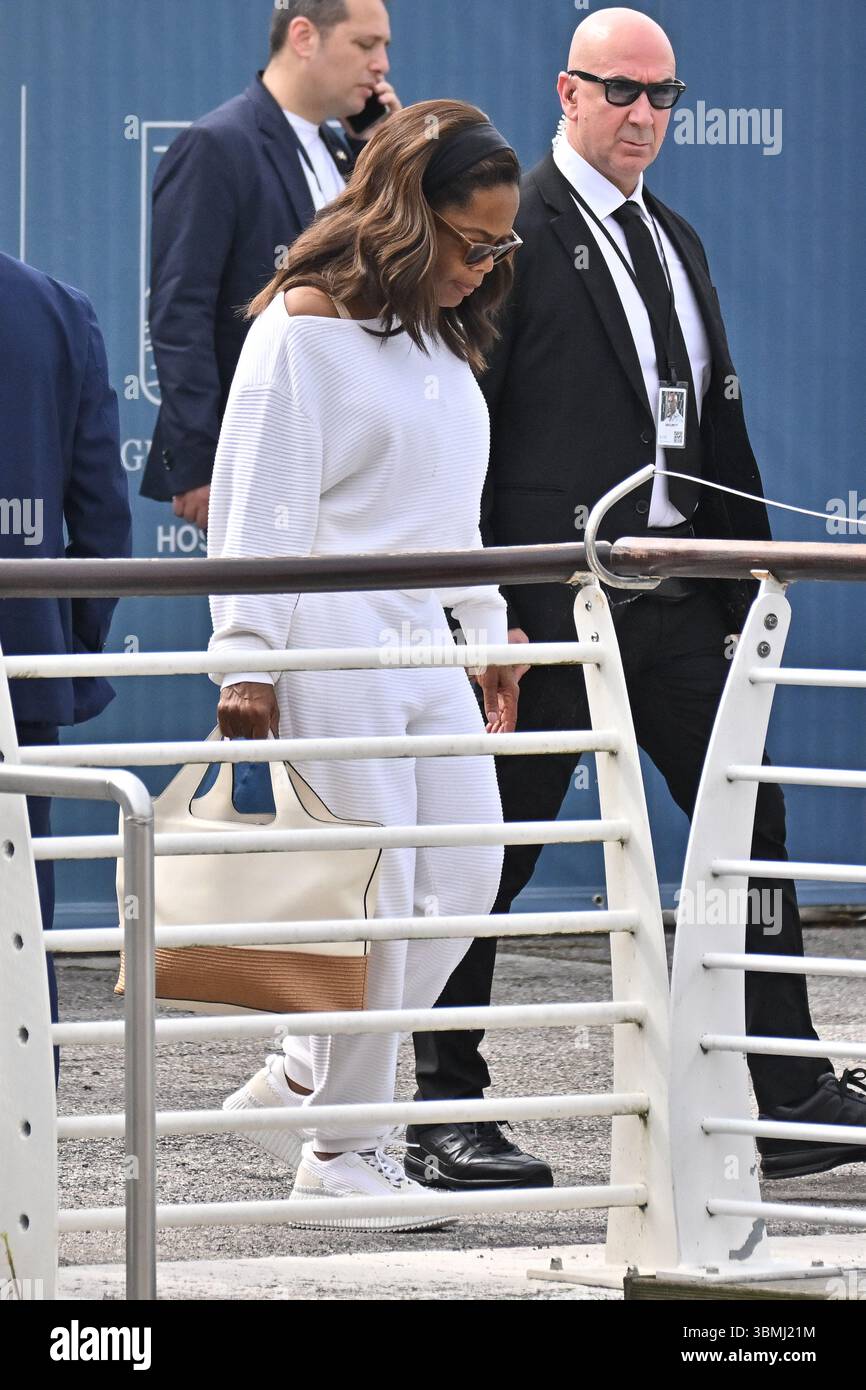 Paris, France. 26th June, 2025. Oprah Winfrey arriving at Venice ...