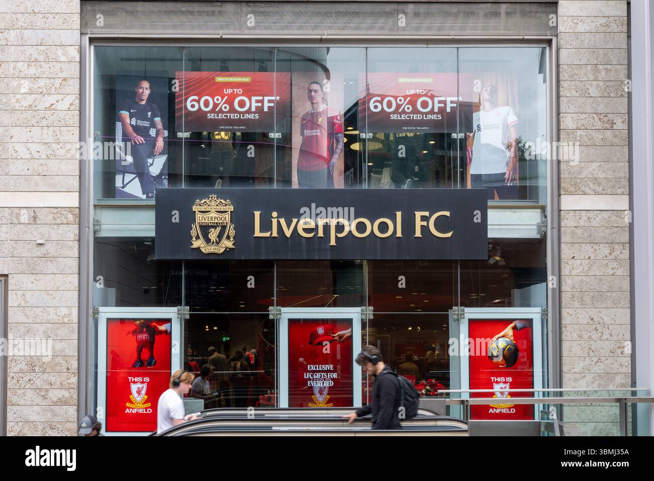 Liverpool FC store front, Liverpool ONE, Liverpool, England, UK Stock ...
