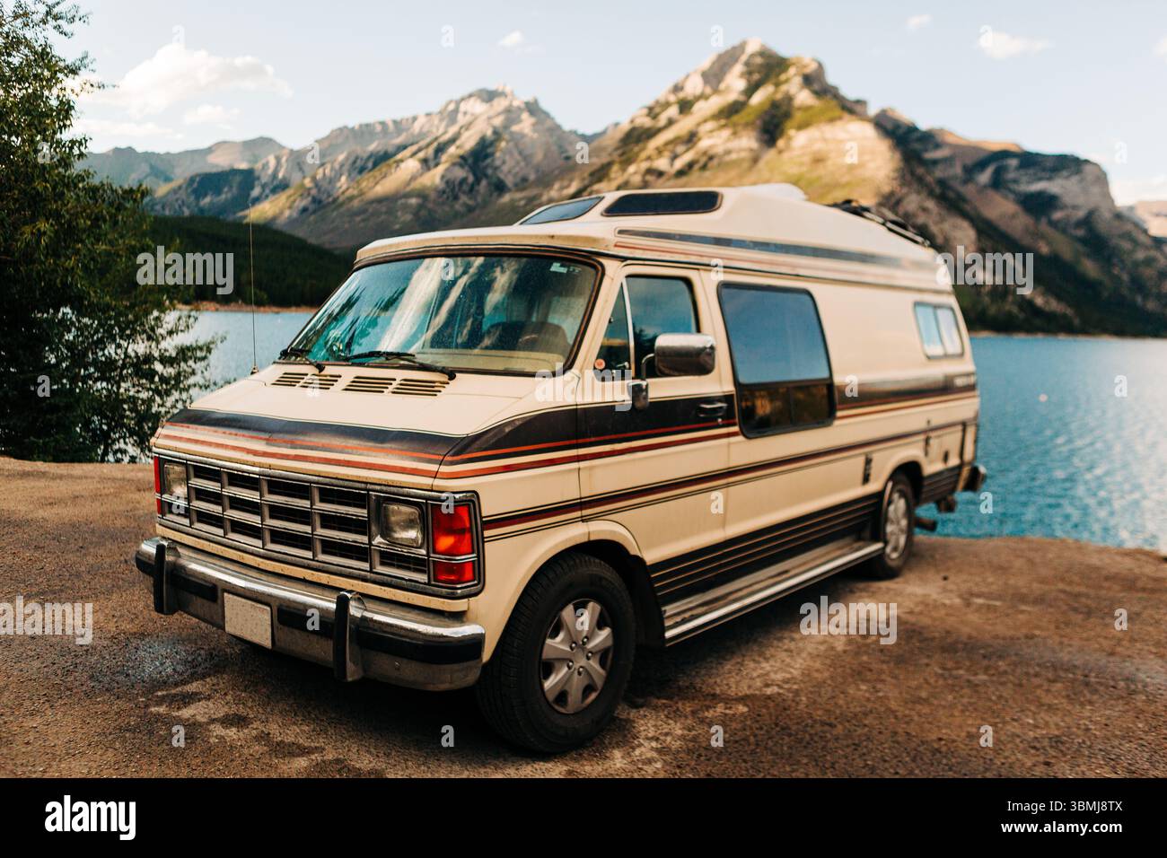 Vintage camper van parked by Bow Lake in Banff National Park Stock ...