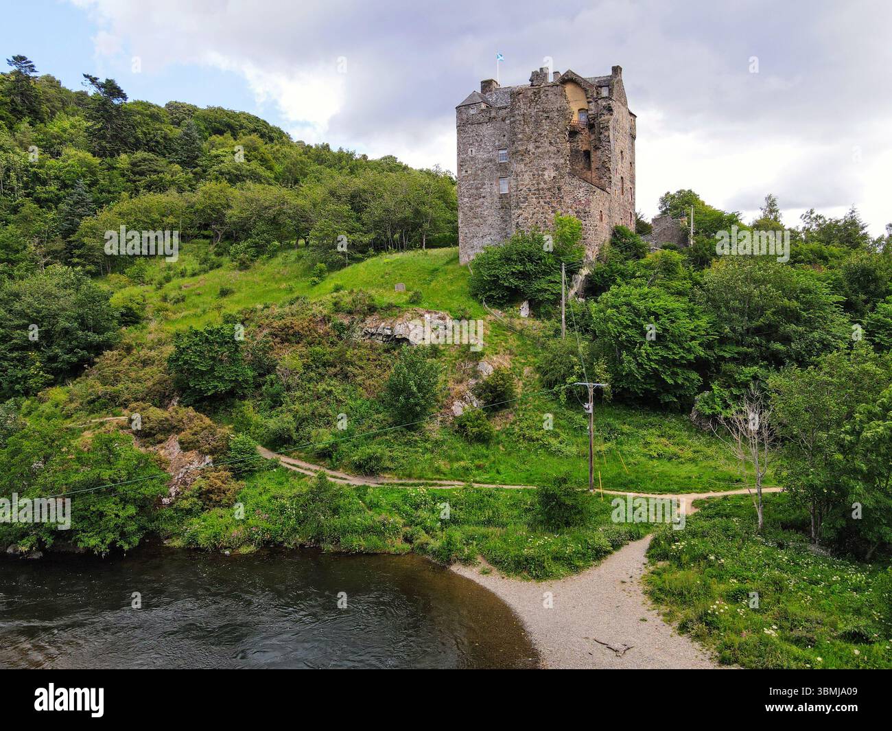 Neidpath Castle, Tweed River, Scotland Stock Photo - Alamy