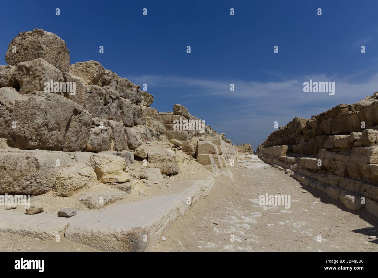 Ruins of temples in the Giza monumental complex, Cairo, Egypt Stock ...