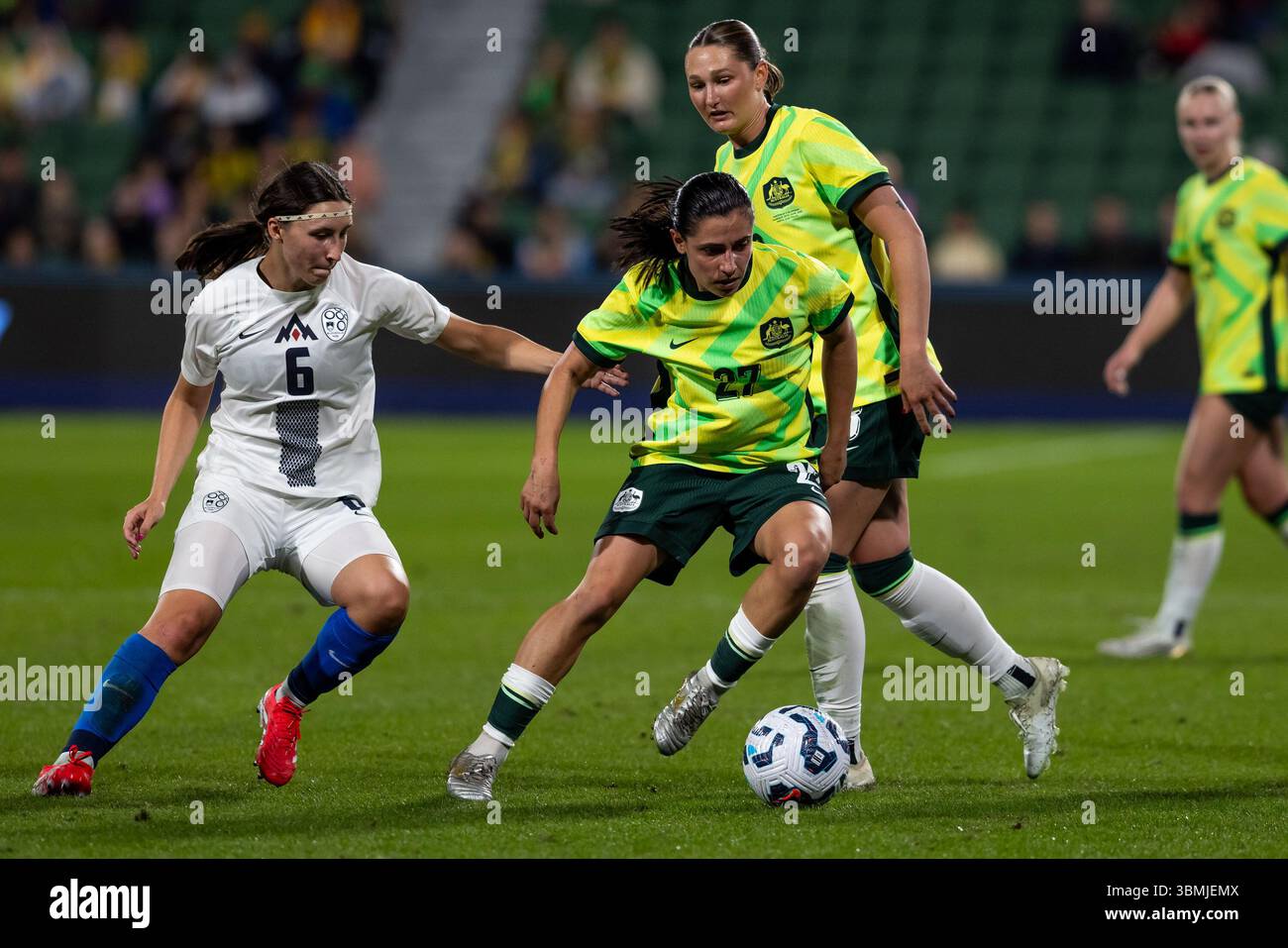 Alex Chidiac (27 Australia) with the ball during the Women’s ...