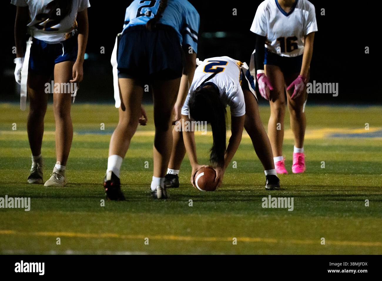Girls flag football center hi-res stock photography and images - Alamy