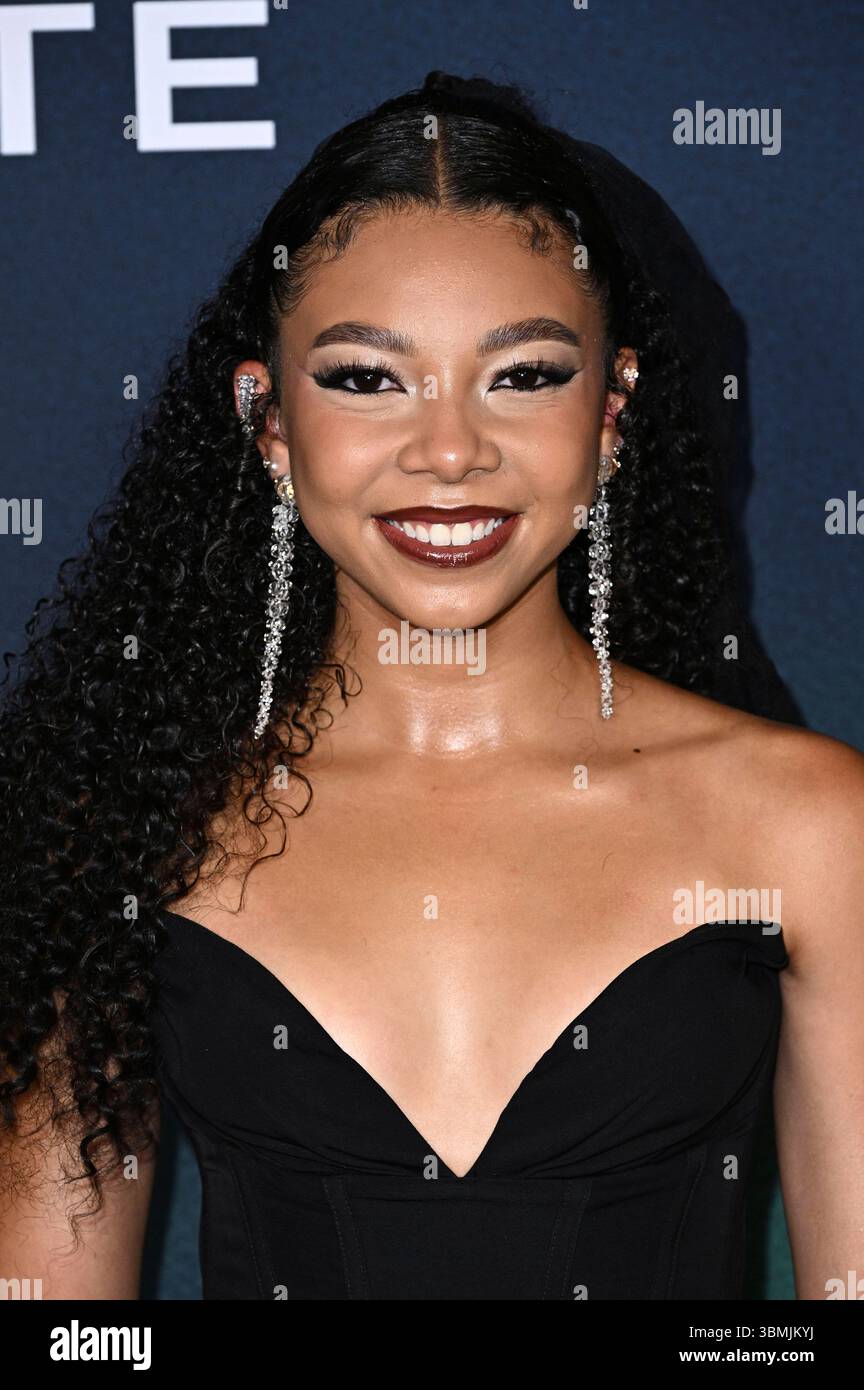 Simone Miller beim Special Screening der MGM Serie The Institute im ...
