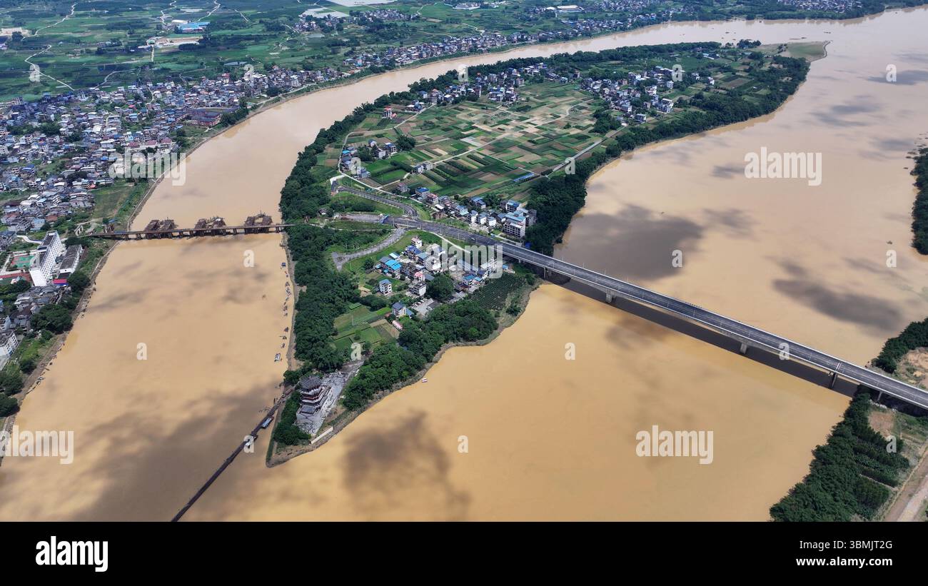 The water level of the river surface in the Rongjiang Rong 'an County ...