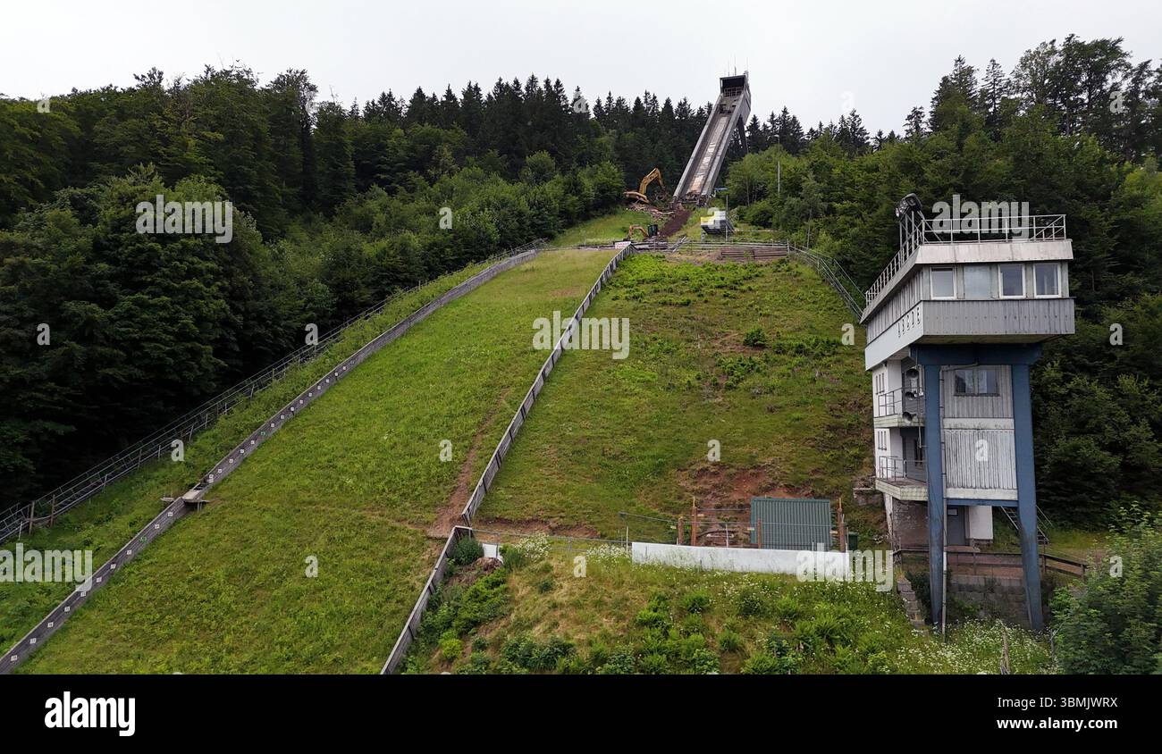 PRODUCTION - 27 June 2025, Thuringia, Brotterode-Trusetal: The ...