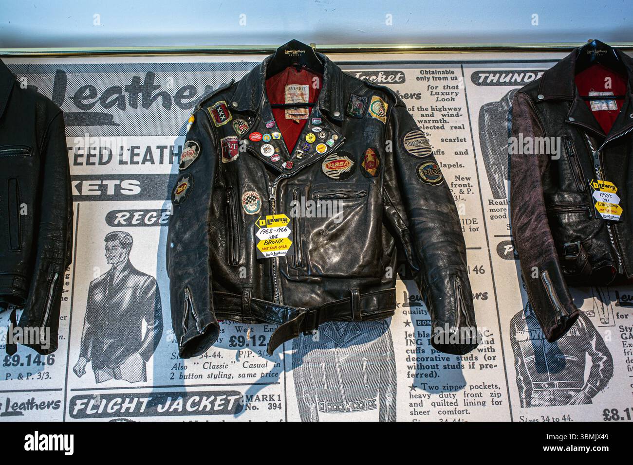 Biker jacket archive hi-res stock photography and images - Alamy
