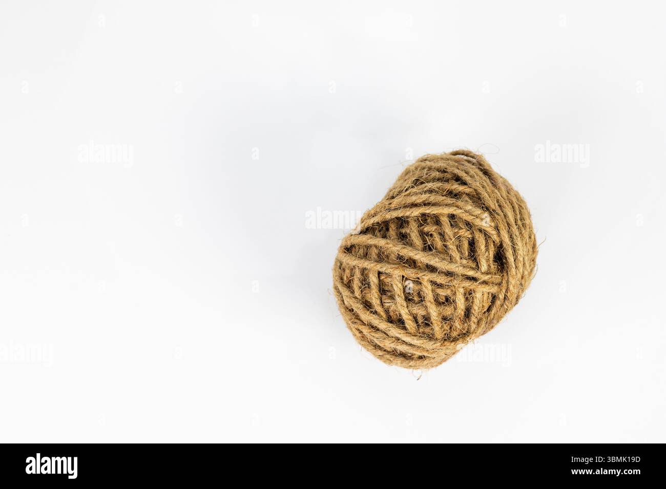 Rope twine jute brown hi-res stock photography and images - Alamy