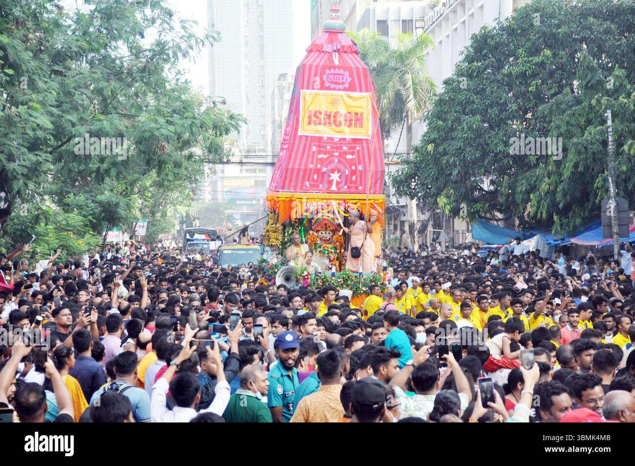 June 27, 2025, Dhaka, Segunbagicha, Bangladesh: 27 june,2025.Bangladesh:Rath Yatra is a very ...