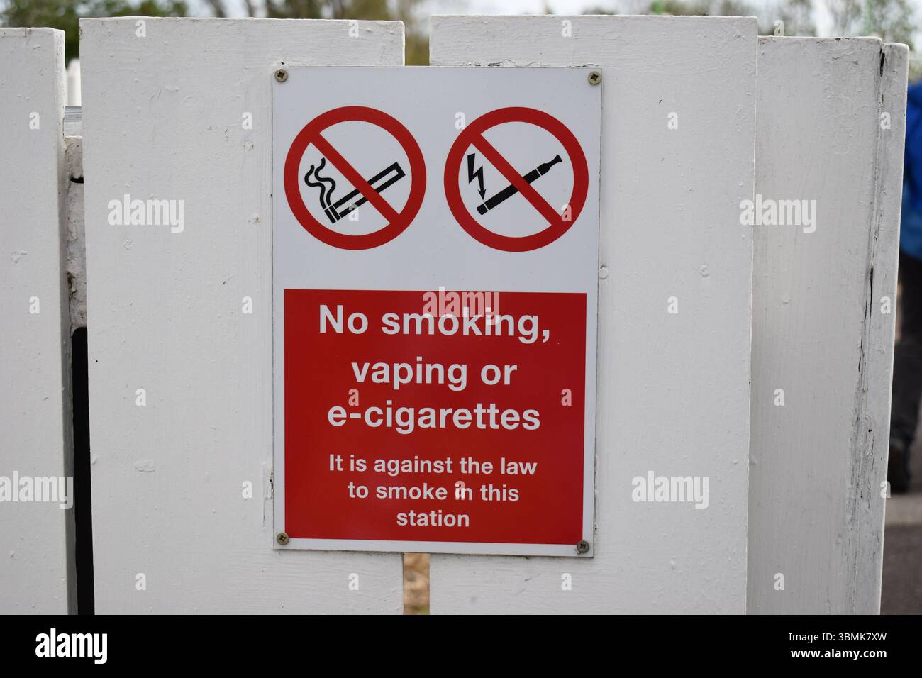 Sign at Kempston Harwick train station: "No smoking, vaping or e ...