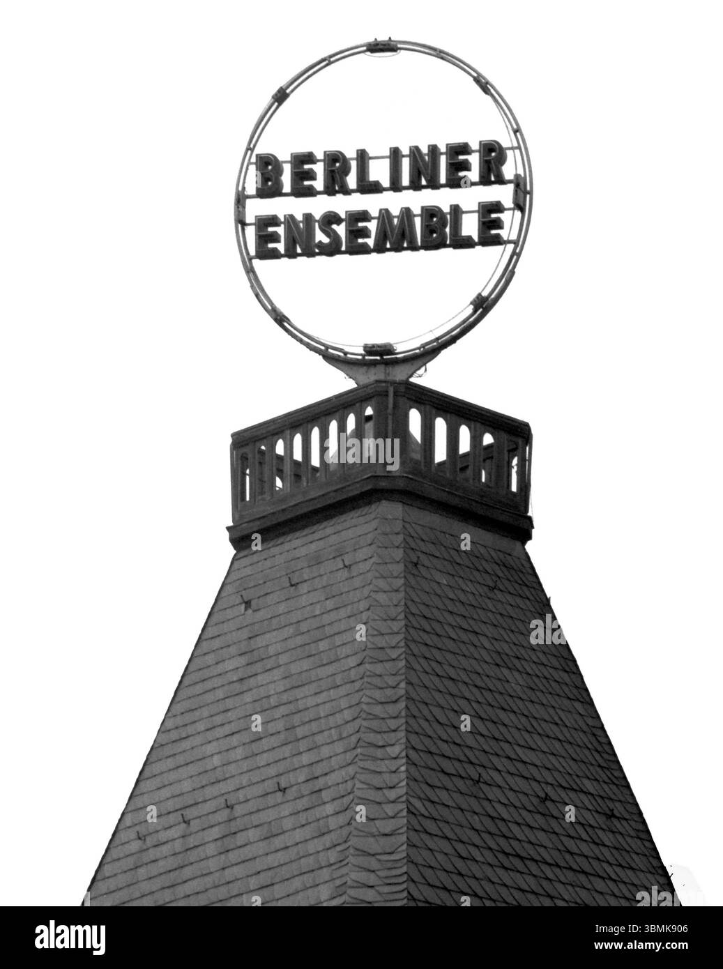 Ost berliner Black and White Stock Photos & Images - Alamy